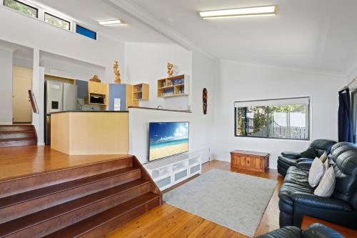 19 Billa Street - Point Lookout