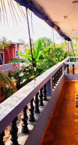Baga Paradise Hotel - Goa