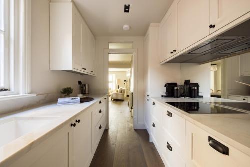 The Kensington House By Hok Living - Notting Hill