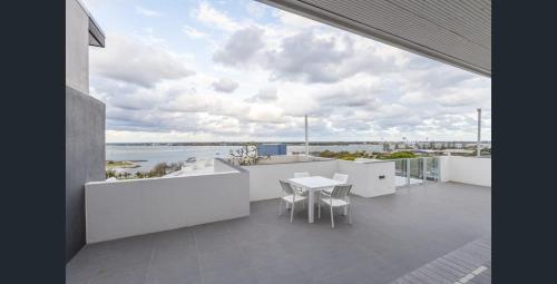 Private Bedroom And Bathroom In A Shared Apartment - Gold Coast