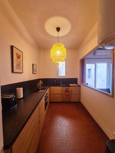 Appartement Intra Muros Avec Cour Privee - Avignon