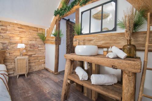 Le Relais Des Caleches - La Jungle Room - Eure-et-Loir