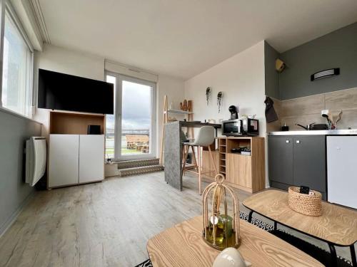 Studio 2 Prsn / Proche Gare-viotte / Garage Prive - Besançon