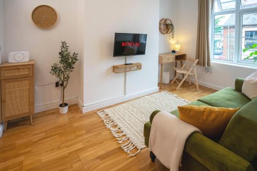 Boho Style - King Bed, Central, Super Fast Wi-fi - Cambridge