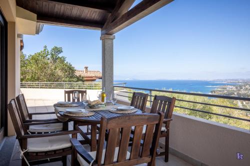 Villa Filbertina - Location saisonnière, Via delle Betulle, 09045 Terra ...