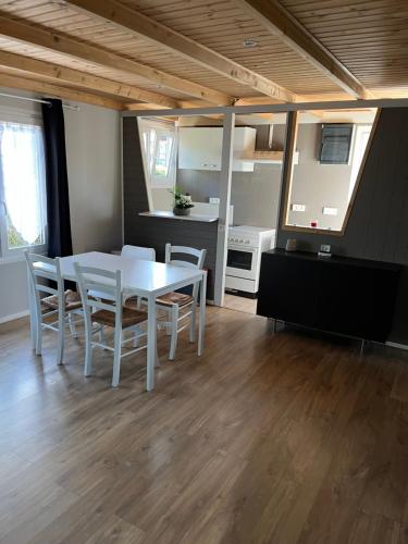 Chalet Charmant Monika Avec Piscine - Profondeville