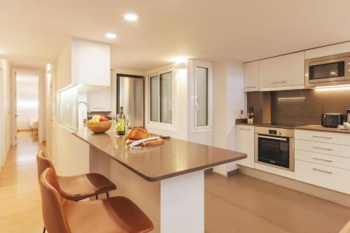 Bravissimo Hortes, 3-bedroom Centre Apartment - Girona