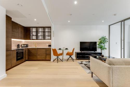 Khayat Homes - The Ostrich - Greenwich