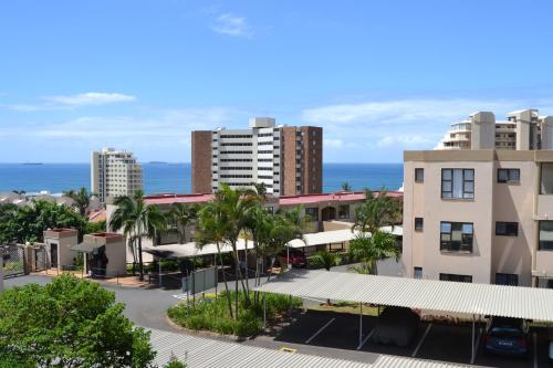 82 The Shades Umhlanga Rocks - Umhlanga