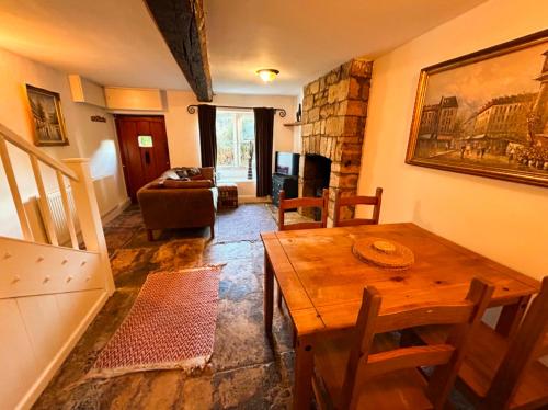 Crown Cottage By Maisonpro - Stroud