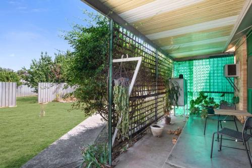 The Peach Tree 2 Bed Home - Adelaide