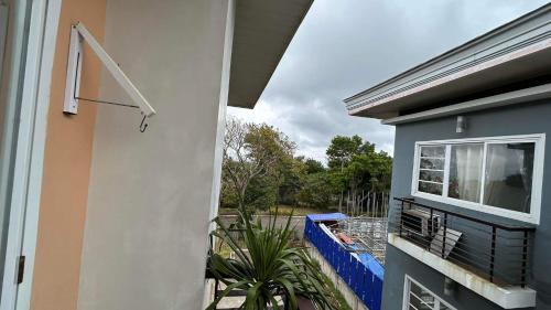 Staycation In Tagaytay Woodhills - Tagaytay