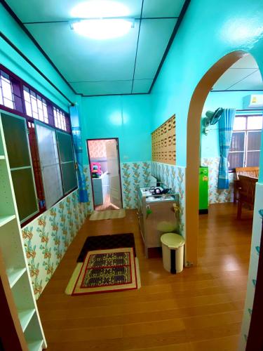 สีชังสมายด์ - Ko Sichang District