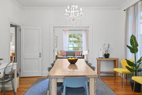 Near University & Dining- Garden District Dwelling - Montgomery, AL