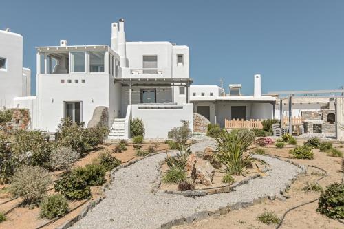 Diamantis Cove Villa On The Beach - Naxos