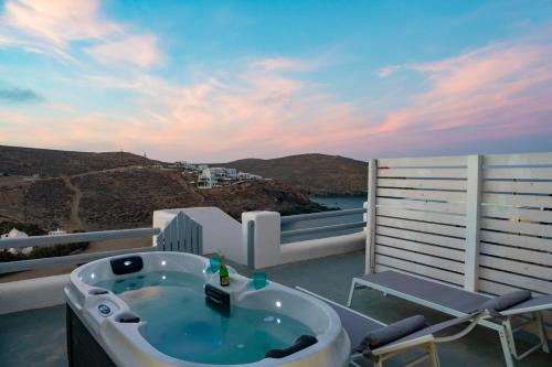 Seaview Mesonette With Private Hot Tub - Mykonos