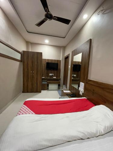 Hotel Grand Stay - Bhopal