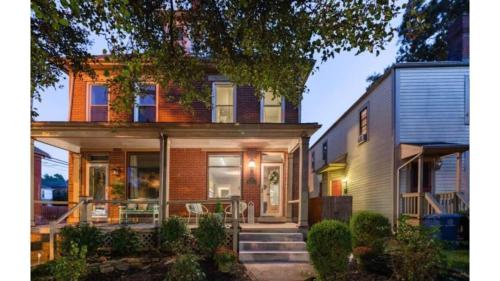 Housepitality - Harrison Mansion - Great Location - Grove City, OH