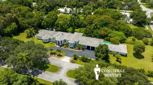 Surprising 7000 Square Feet In Acres Photos