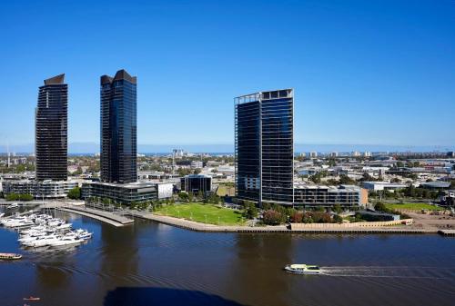 Infinity Lux Apartment - Melbourne