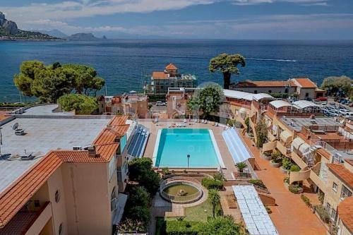 Ashur 163 - Mondello - Palermo, Italy