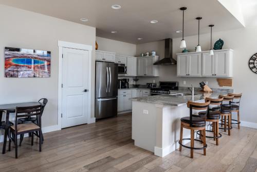 Southbridge Cottage: Cozy And Modern Home - Bozeman, MT