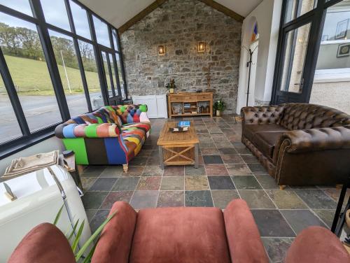 Llys Bach 2 Bedroom Apartment At Llys Aeron - Aberaeron