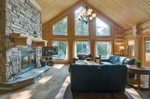 Family Fun Private Outdoor Hot Tub - Laurentides