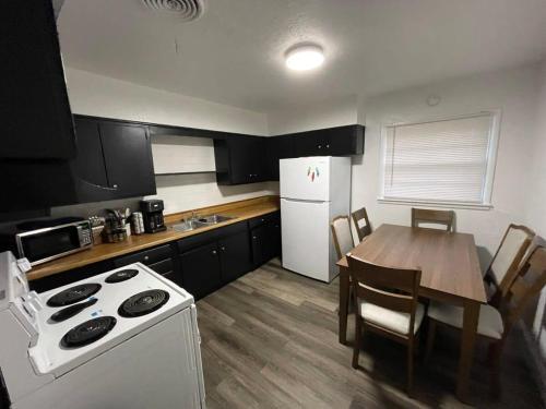 Cozy 3-bedroom, 1-bath Home Close To Fort Sill - Elgin, OK