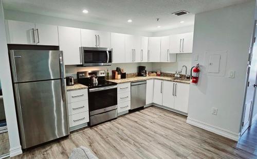 The Lofts On Clematis 202 Downtown West Palm Beach - Palm Beach Zoo, West Palm Beach