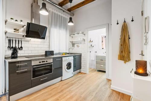 Lodging Apartments Almirall Beach 11 - La Barceloneta