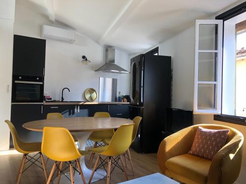 Studio Cassis Rastit - Cassis