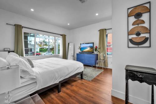 Gramercy Getaway - Los Angeles, CA