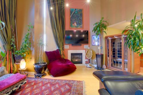 Cozy Emeryville Studio, Near Beaches & Parks! - Berkeley, CA