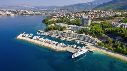 Premium Apartments - Lavica Beach - Podstrana