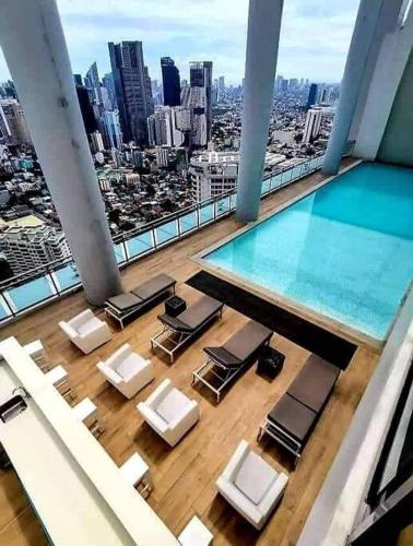 Aveline Suites Luna,1 Br,balcony @Acqua Private Re - Taguig