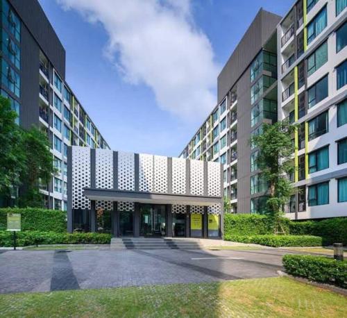 Sukhumvit 50 Quiet One Bedroom Near Bts Onnut - Phra Khanong