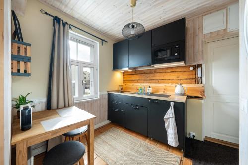 Garden Studios Next To Telliskivi & Old Town - Talín