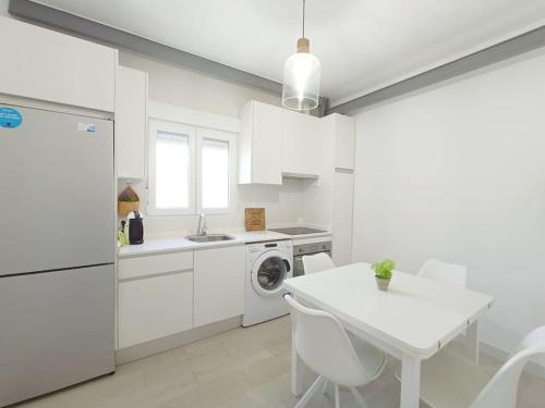 Los Santos 1 Suites, Playa A 1 Min, 1 Hab, Wifi Y Aire Acondicionado - Cabo de Gata