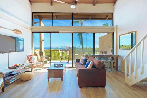 3br Penthouse- Ocean Views, Lanais, Acs, Hot Tub, Pool, Sauna, Steps To Beach - Maui, HI