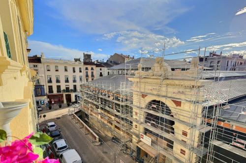 Appartement De Charme Avec Balcon Au Pied Des Commerces - Béziers