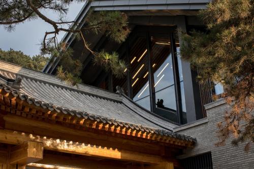 Jinshanling Great Wall Hotel in Chengde, China - 40 reviews, prices ...