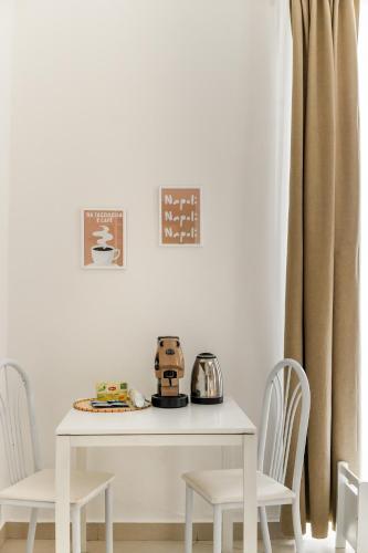 Neapolis Guest House - Naples