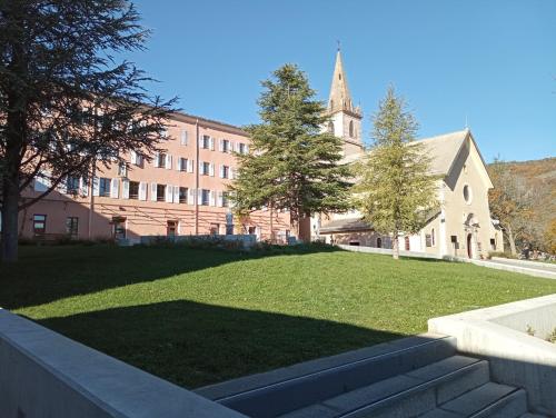 Noyers Du Soleil, Chambre D'hote Avec Petit Dejeuner A Proximite De Gap - Hautes-Alpes