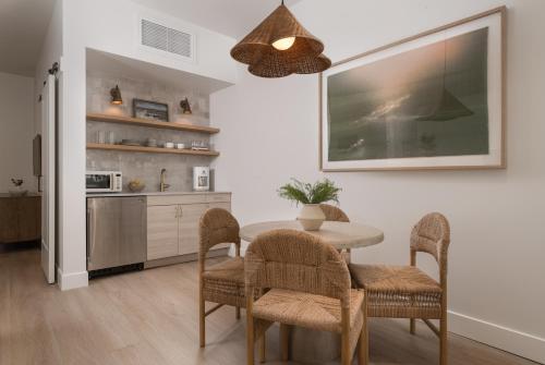 The Inn At Anatega #2 - Isla Vista, CA