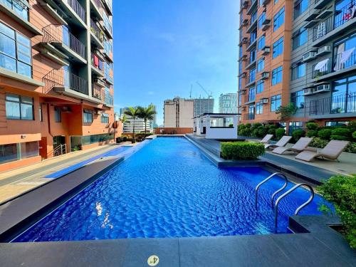 2br W Balcony In Araneta, Cubao W Pool And Gym - Porto Vita - Pasig