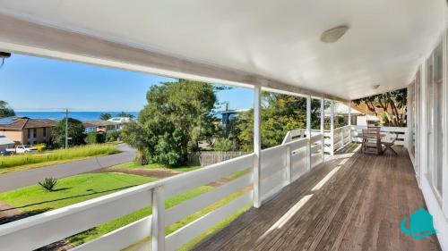 Cove On Caves - Minutes From The Beach - Caves Beach