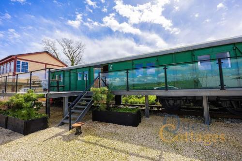 Emerald Express Deals & Reviews, northiam | LateRooms.com