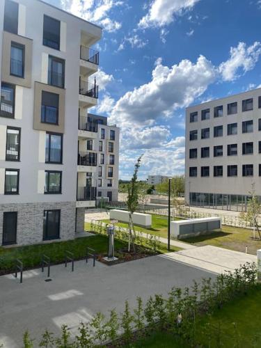 Apartment Am Flughafen, Glasfaser-internet, Waschmaschine - Waltersdorf
