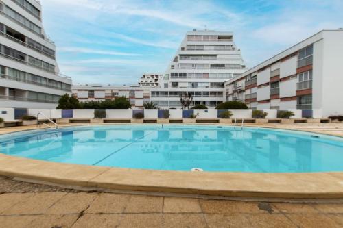 Port Et Centre Ville Climatisation Piscine Au Sein De La Residence Port - Mauguio